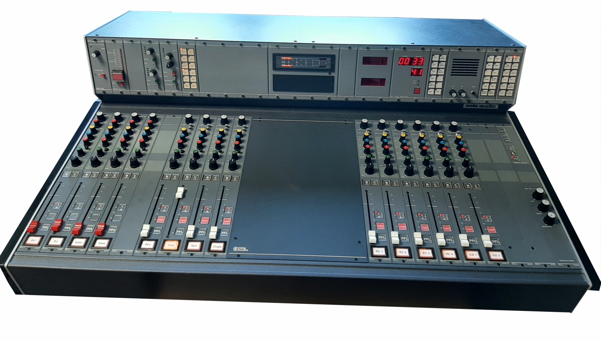 Eela Audio S-340 broadcast mixing console
